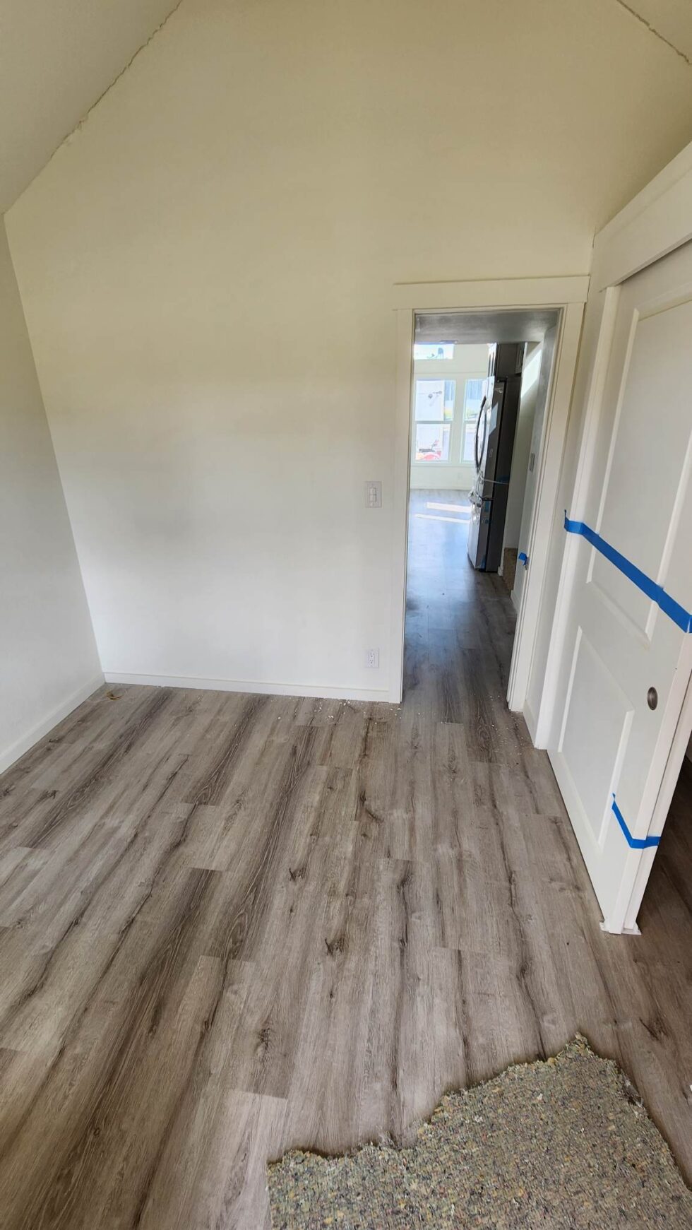 HNDZ Porch model with loft | Park Model Homes