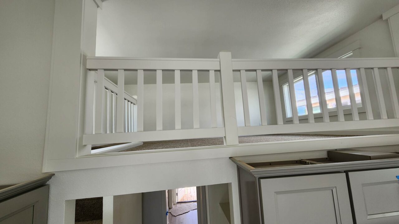 HNDZ Porch model with loft | Park Model Homes