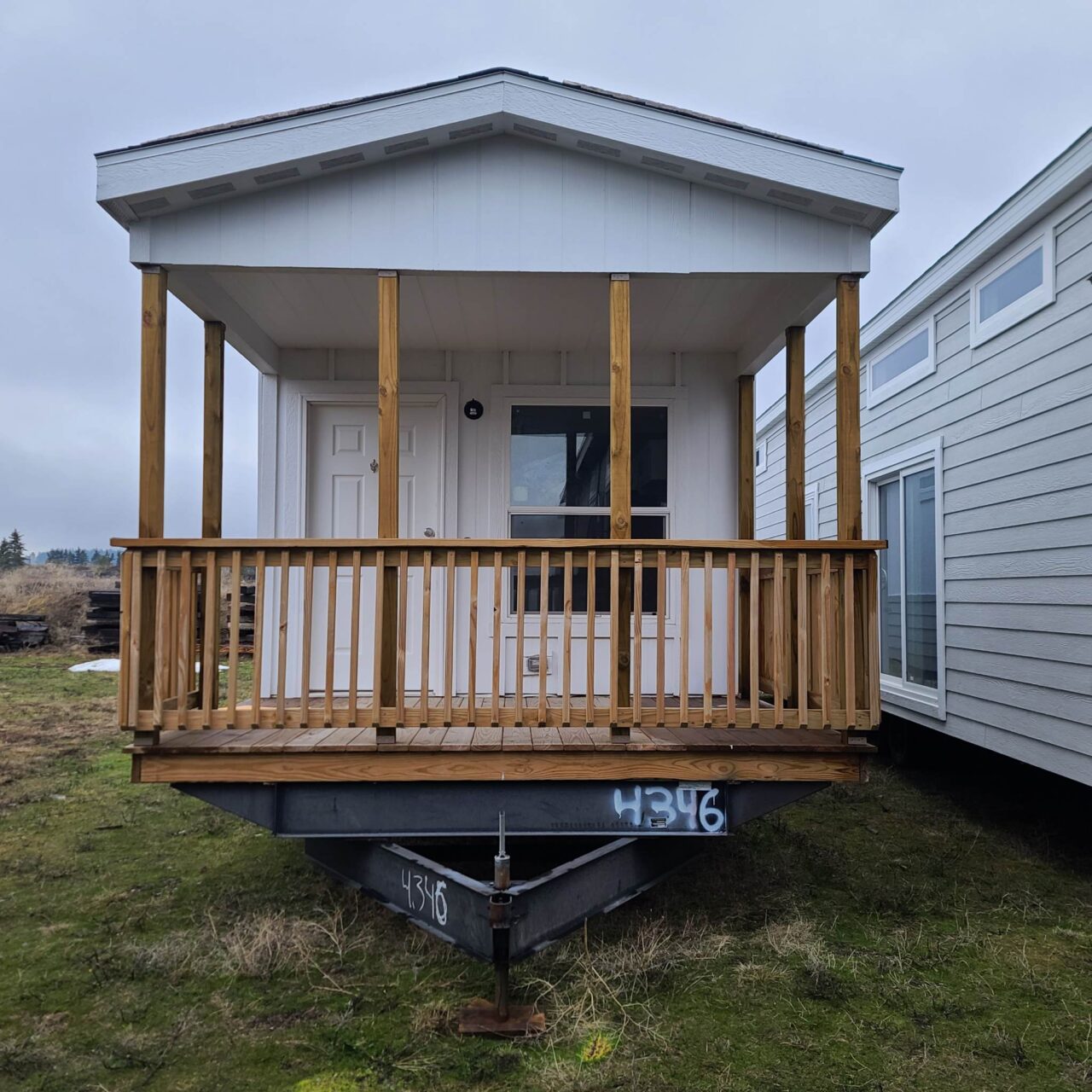 White and grey 4346 | Park Model Homes